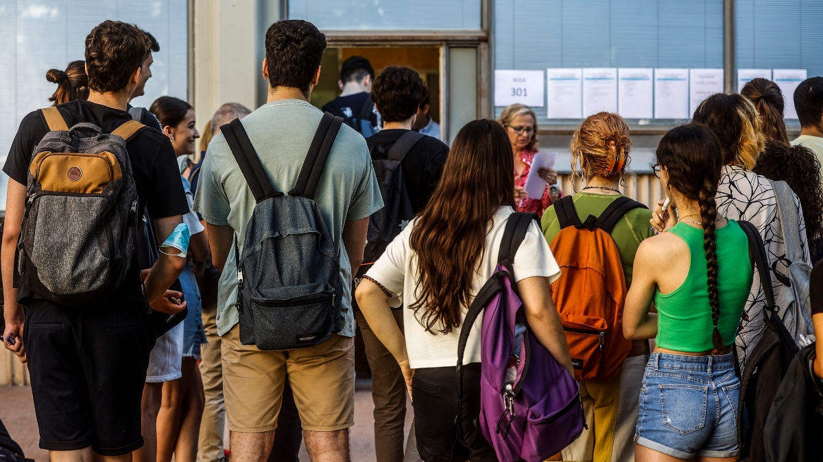 Desde el 1 de octubre se abre postulación a beneficios estudiantiles ...